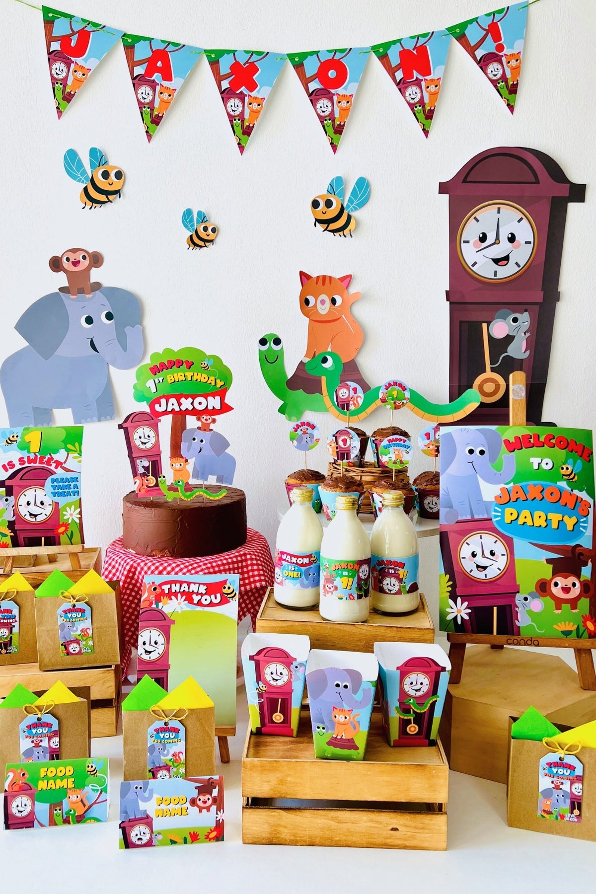 Hickory Dickory Dock Party Collection | Invitation & Party Decoration ...